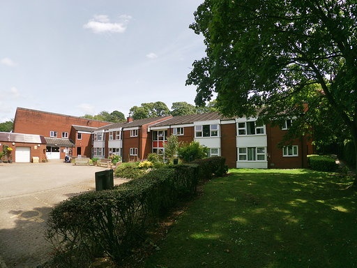 Over 55s, One Bedroom First Floor Flat, Ravensthorpe, Astley Village ...